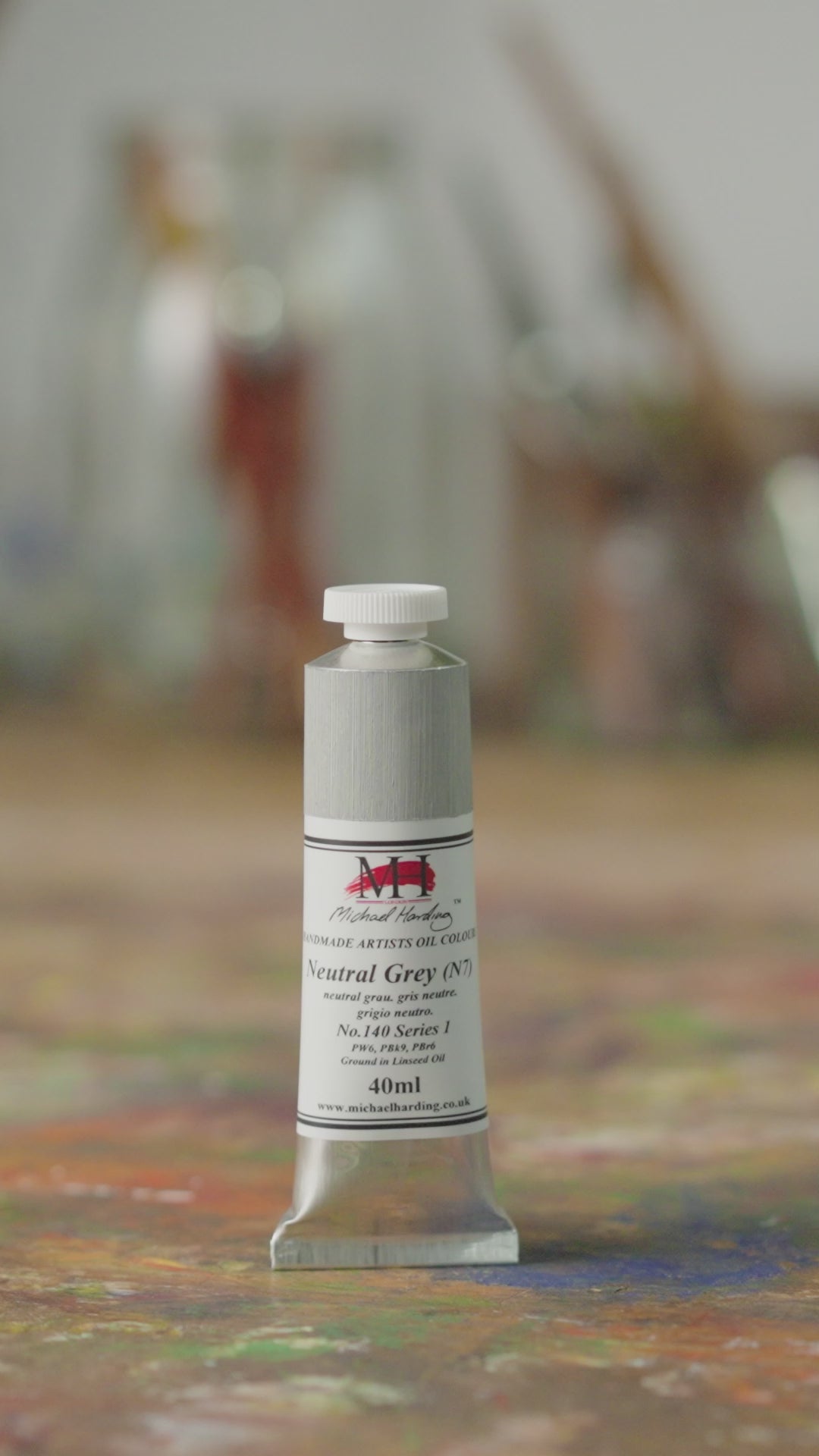 Michael Harding Oil Paint - Neutral Grey N7 40ml - The Merri Artist ...